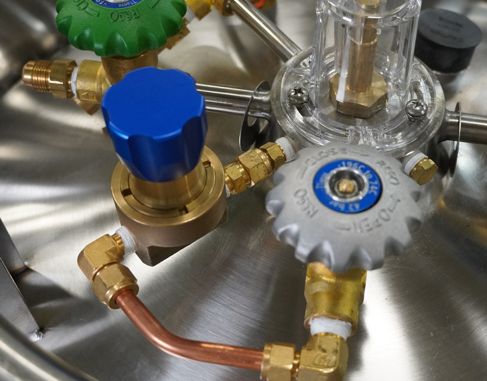 Easy-Adjust® Pressure Builder & Easy-Adjust® Combination Regulator ...